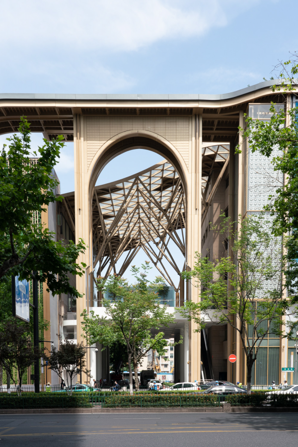 Renovation of Hangzhou Intime Wulin Department Store - Silver Winner ...