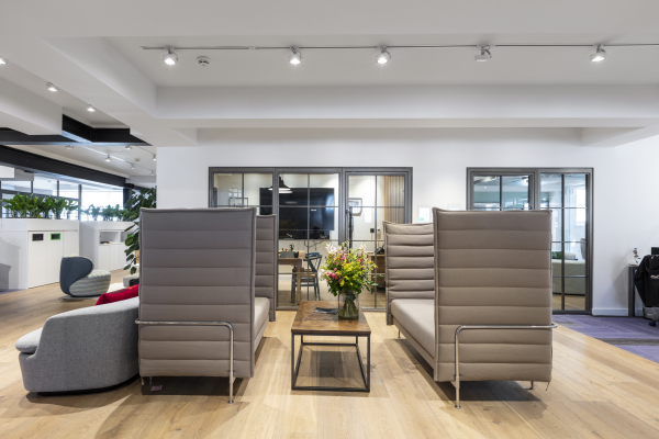 Bumble London HQ - Silver Winner - LONDON Design Awards 2021