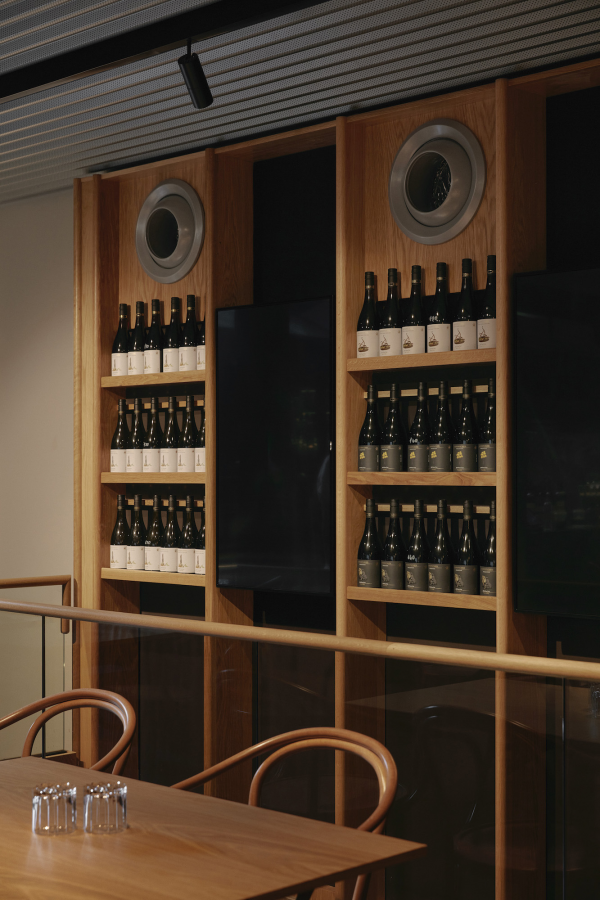 Handpicked Wines Melbourne - Silver Winner - MELBOURNE Design Awards 2022