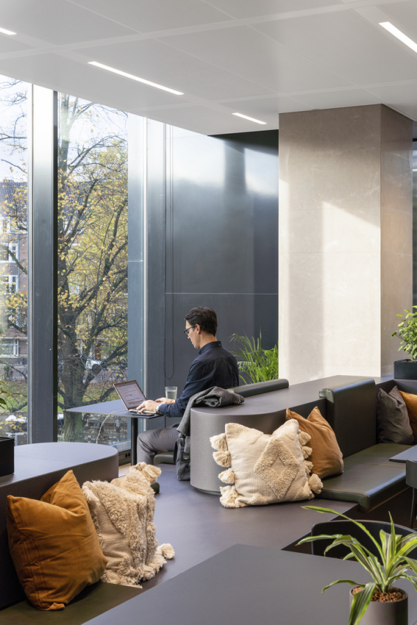 Unispace, Amsterdam - Silver Winner - LONDON Design Awards 2022