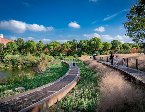 Shanghai Rainbow Bay Community Park: Urban Brownfield Restoration Using ...
