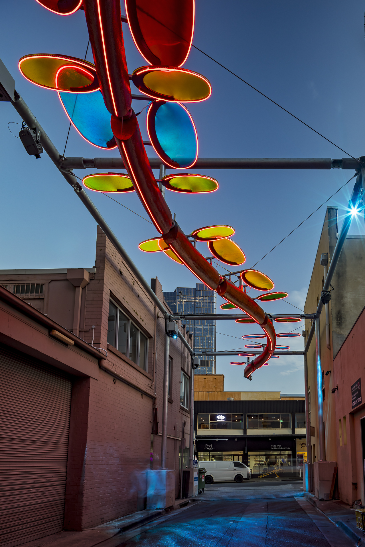 Burra burawa birrung gili (eel above countless generations of starlight)