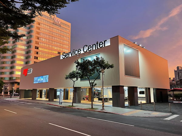 MJ Motors service center - Gold Winner - BERLIN Design Awards 2024