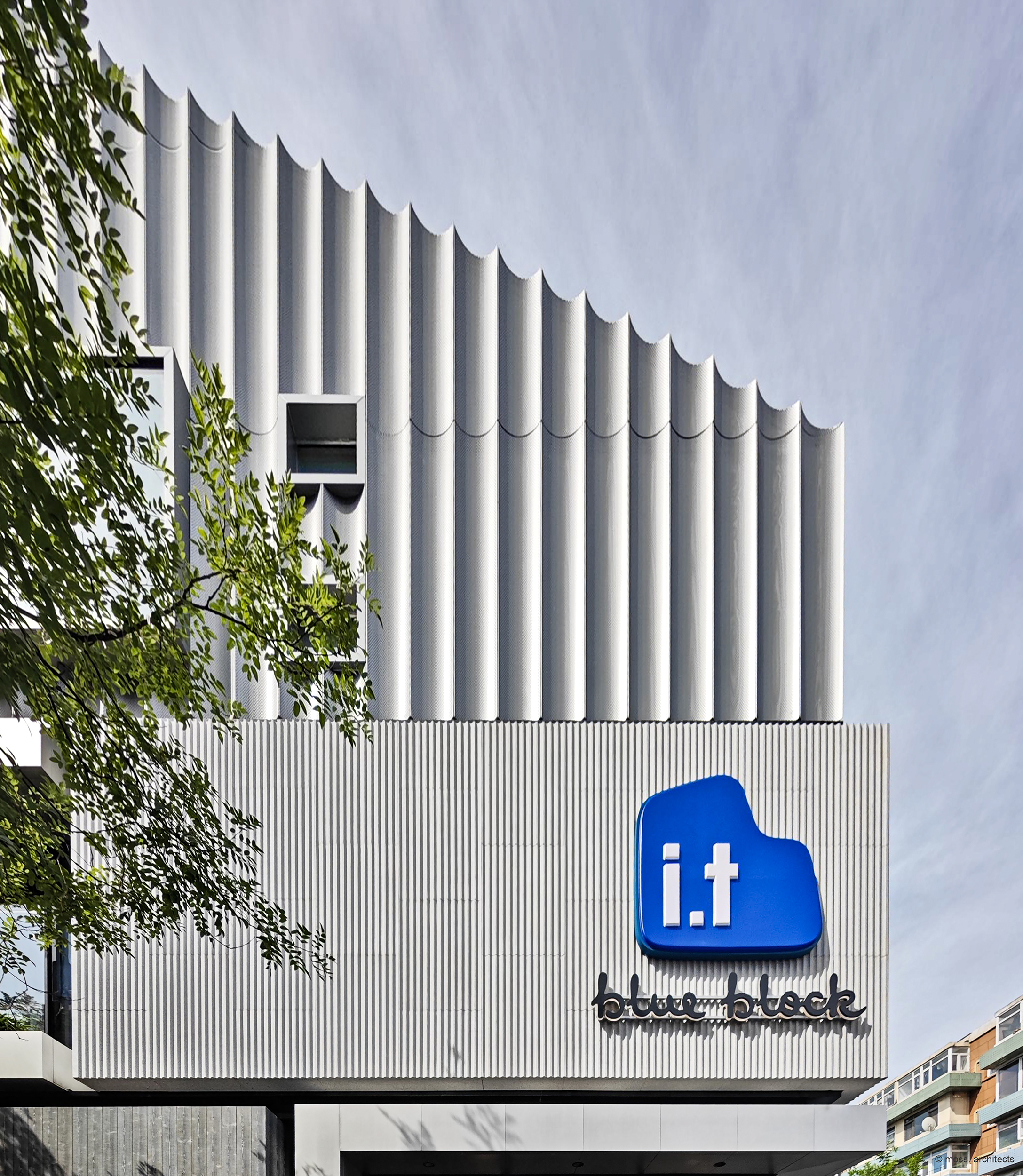 Facade Renovation for Beijing Taikoo Li Sanlitun S01