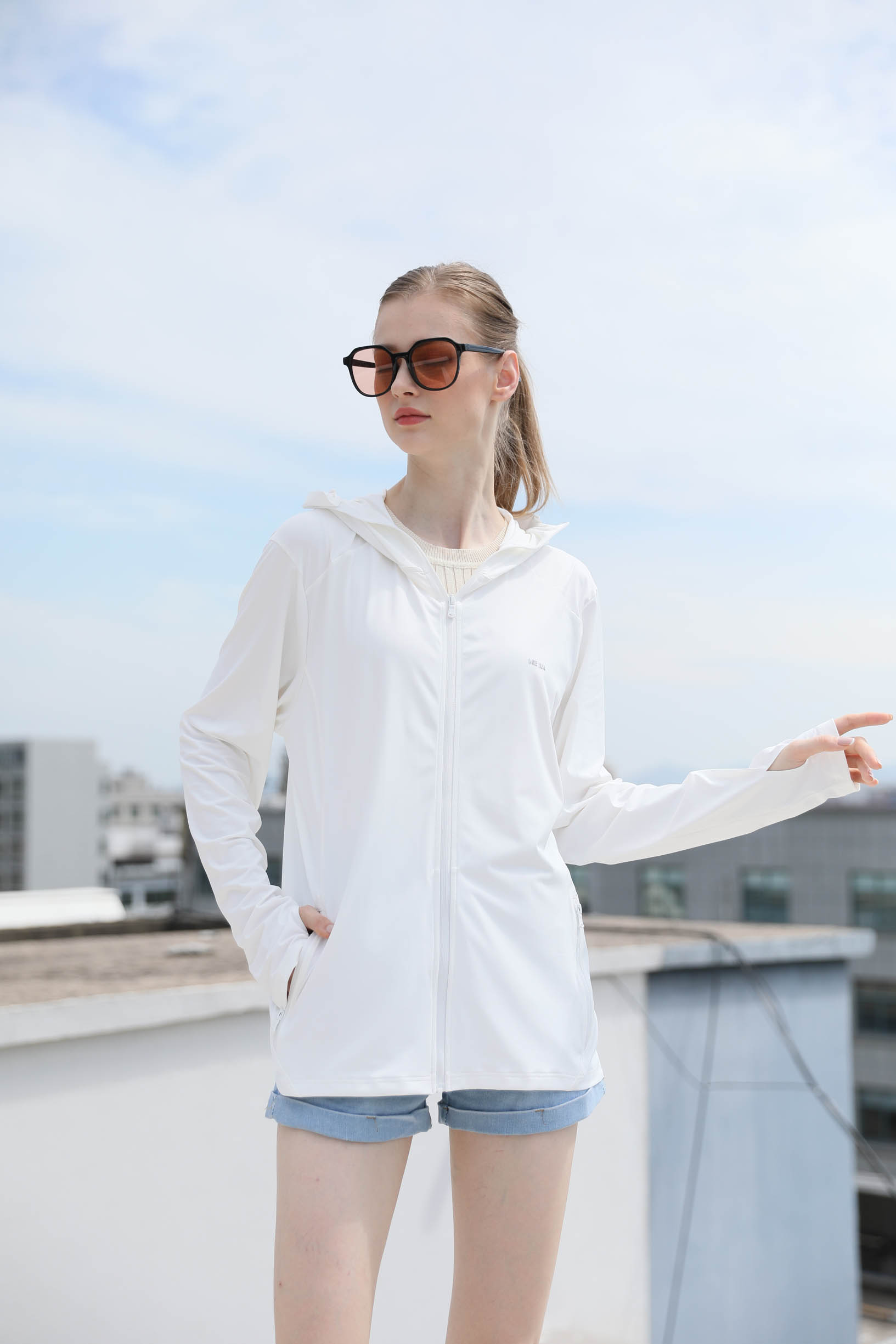 MIEJUA Sun Protective Clothing
