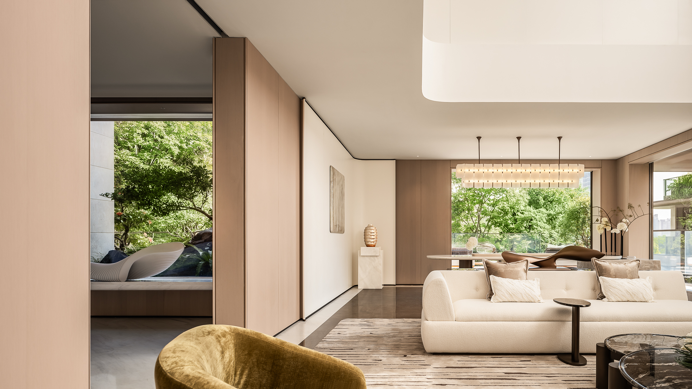 MOUNT PALACE Reception Center