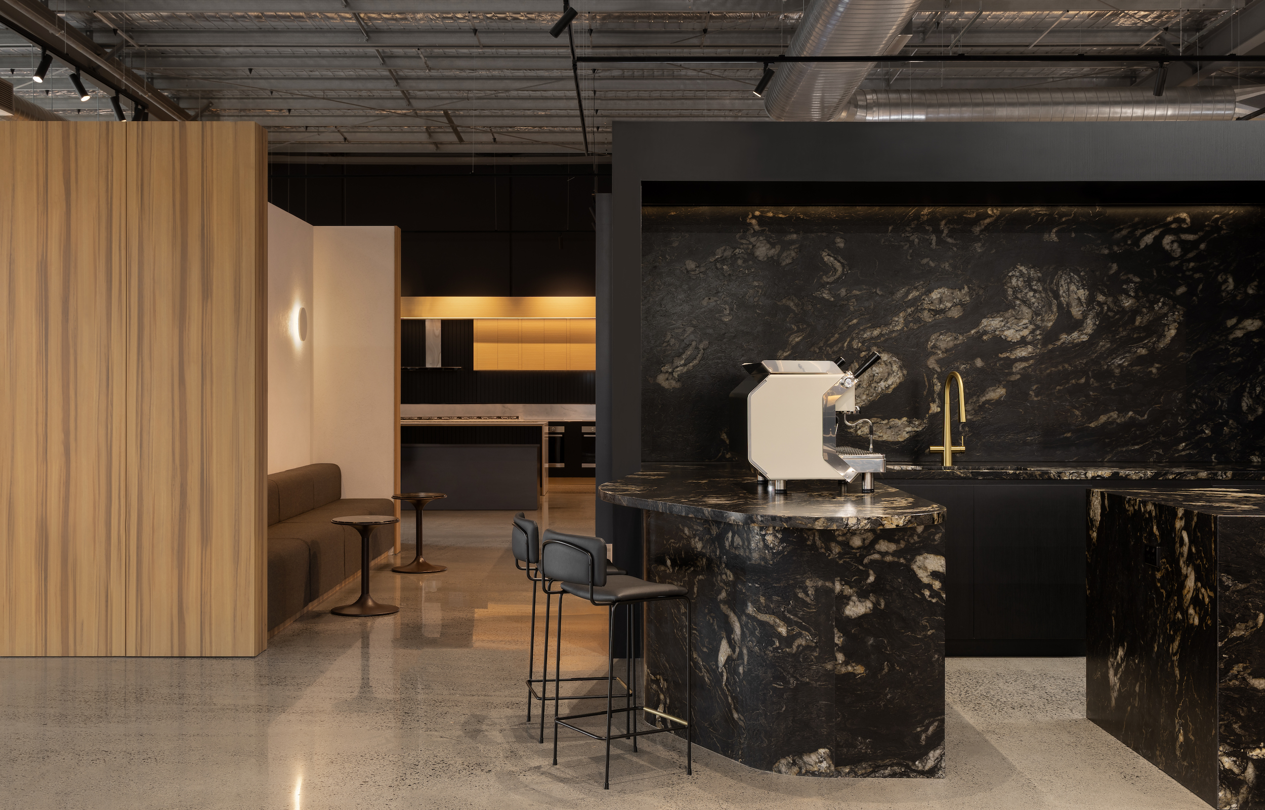 E&S Showroom