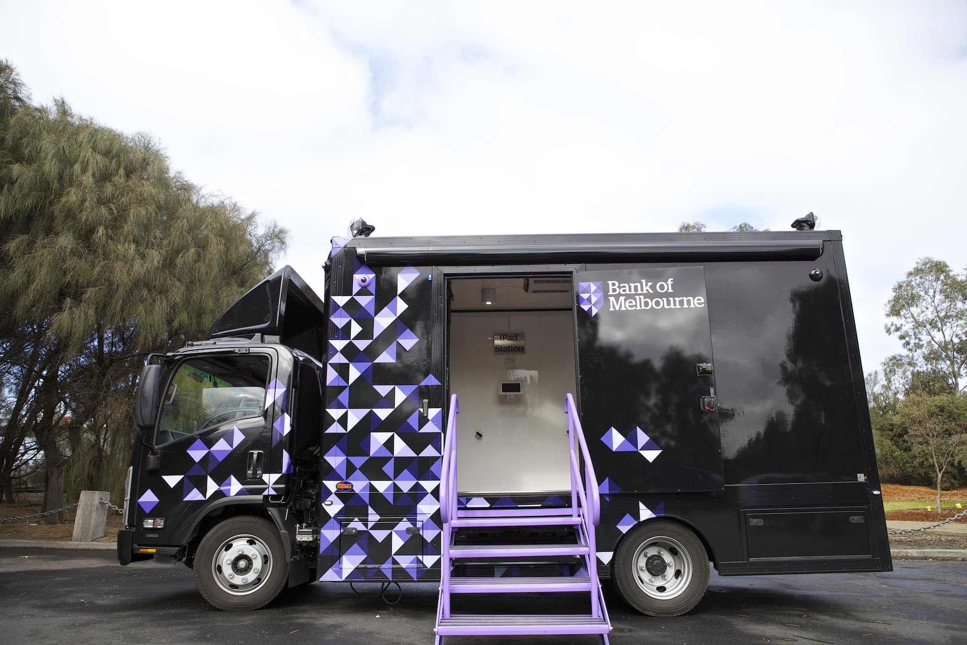 Bank of Melbourne Mobile Branch